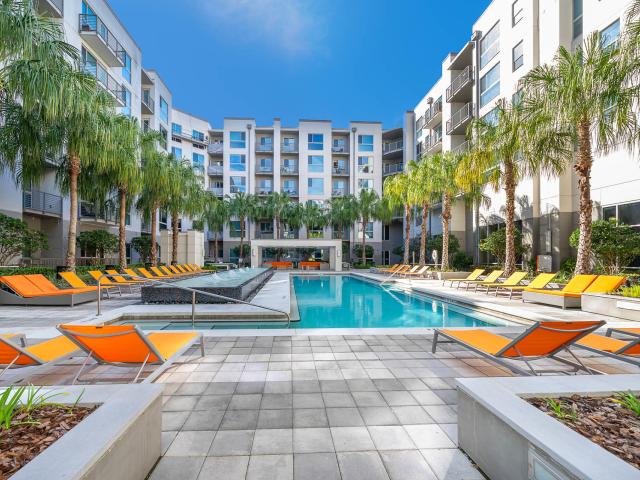 1 BR, 1 BA Apartment 899 North Orange Avenue Unit 0603, Orlando, FL 32801