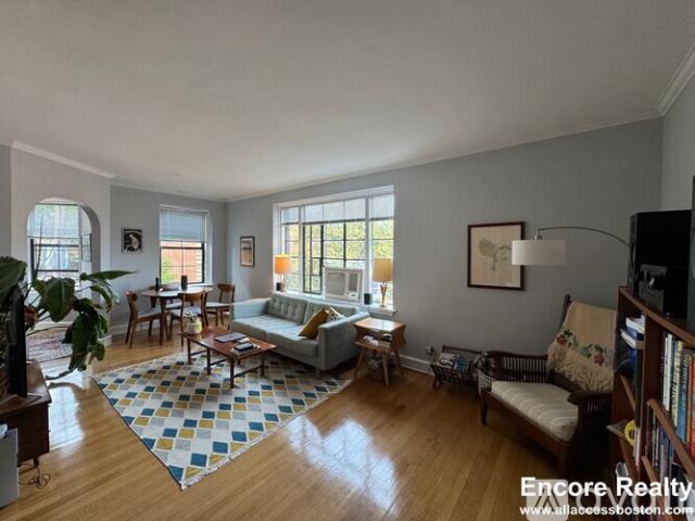 1 BR, 1 BA Apartment 89 Longwood Ave, Unit 6, Brookline, MA 02446