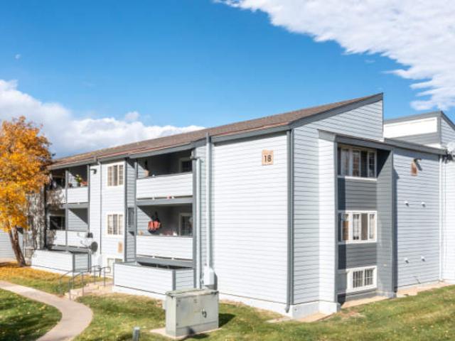 1 BR, 1 BA Apartment 8000 E 12th Ave, Denver, CO 80220