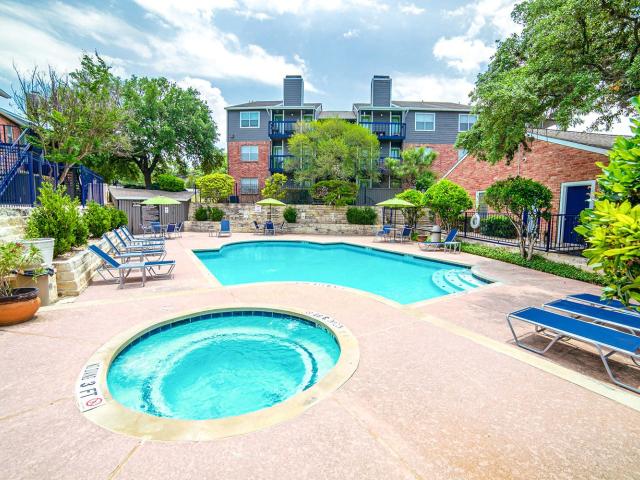 1 BR, 1 BA Apartment 8000 Oakdell Way Unit 02013, San Antonio, TX 78240