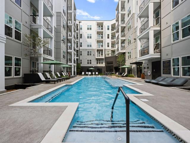 1 BR, 1 BA Apartment 800 16th Ave N Unit 554, Nashville, TN 37203
