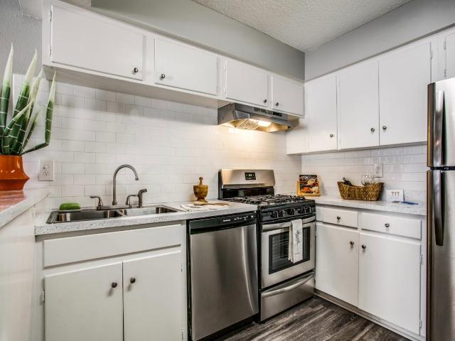 1 BR, 1 BA Apartment 8011 North New Braunfels Avenue Unit 1 126, San Antonio, TX 78209