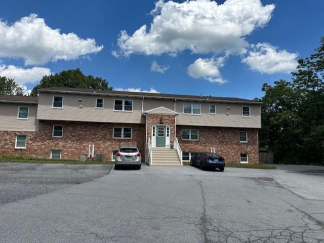 1 BR, 1 BA Apartment 8059 Somerset St, Hummelstown, PA 17036