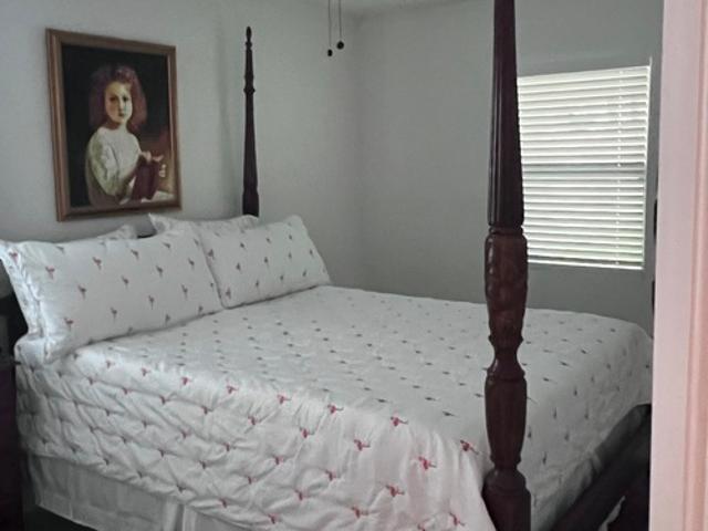 1 BR, 1 BA Apartment 80 144th Avenue, Unit 3, Madeira Beach, FL 33708