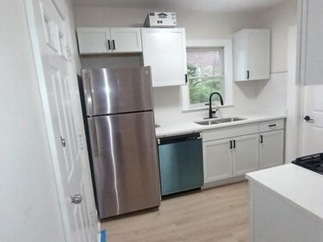 1 BR, 1 BA Apartment 813 E Wayne St, Unit 1, South Bend, IN 46617