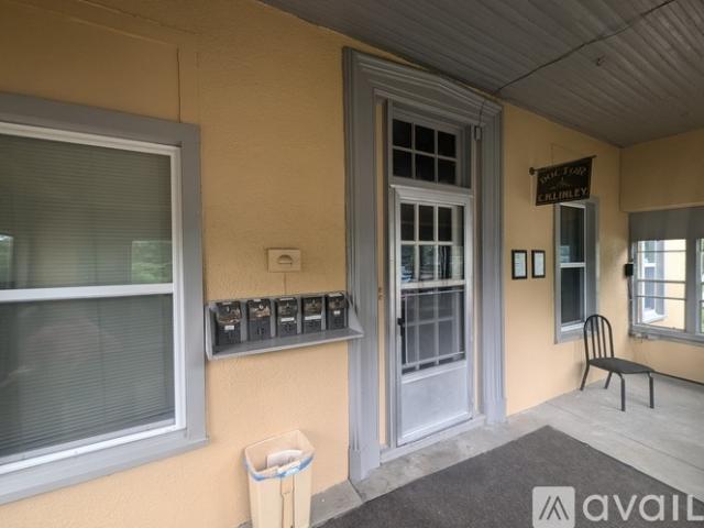 1 BR, 1 BA Apartment 814 S 4th St, Unit 4, Atchison, KS 66002