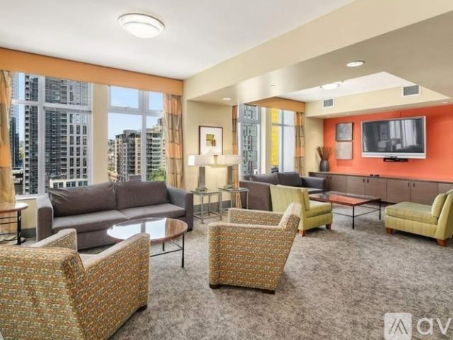 1 BR, 1 BA Apartment 819 Virginia Street, Unit 1209, Seattle, WA 98101