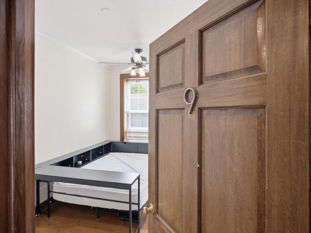 1 BR, 1 BA Apartment 823 McCallie Ave Room, Chattanooga, TN 37403