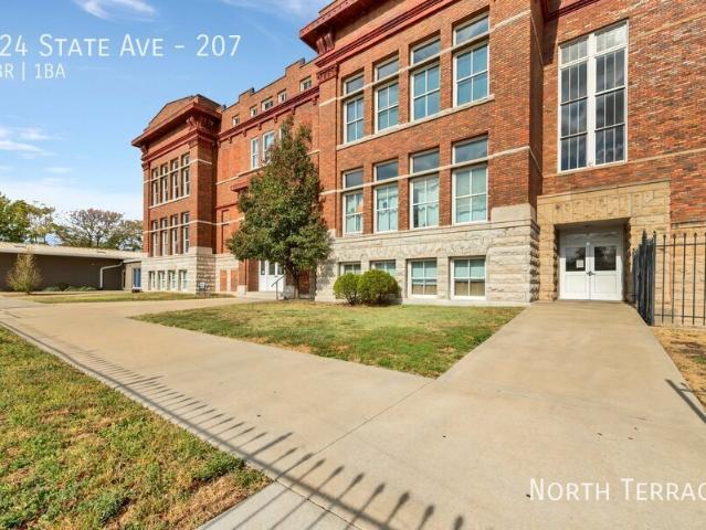 1 BR, 1 BA Apartment 824 State Ave, Kansas City, KS 66101