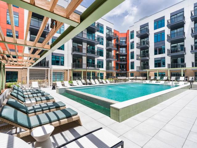 1 BR, 1 BA Apartment 825 6th Avenue South Unit 573, Nashville, TN 37203