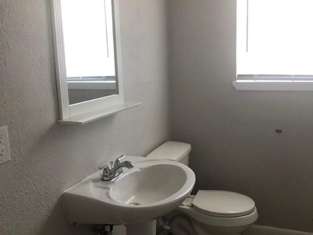 1 BR, 1 BA Apartment 826 Hancock Ave, Unit 3, Corpus Christi, TX 78404