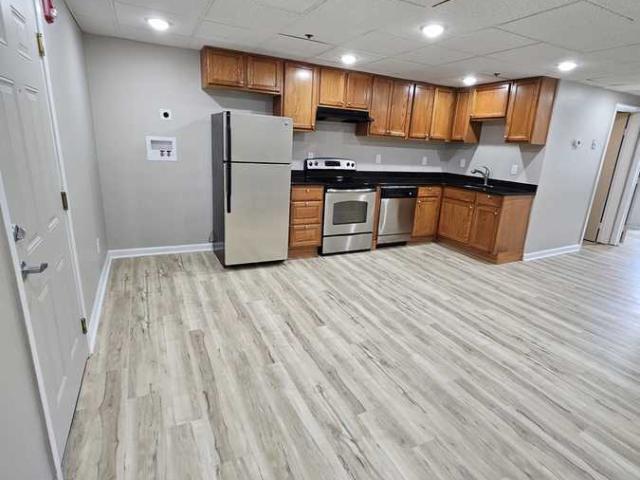 1 BR, 1 BA Apartment 82 Main St East Hampton, CT 06424