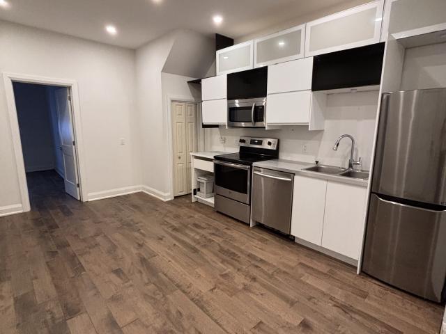 1 BR, 1 BA Apartment 82 Eccles Street 2, Ottawa, ON K1R 6S6