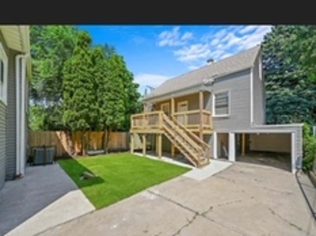 1 BR, 1 BA Apartment 8321 South Saginaw Avenue, Unit Rear, Chicago, IL 60617