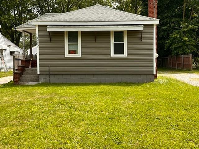 1 BR, 1 BA Apartment 839 South Winter Street, Adrian, MI 49221