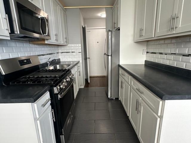 1 BR, 1 BA Apartment 83 Western Ave, Unit 18, Jersey City, NJ 07307