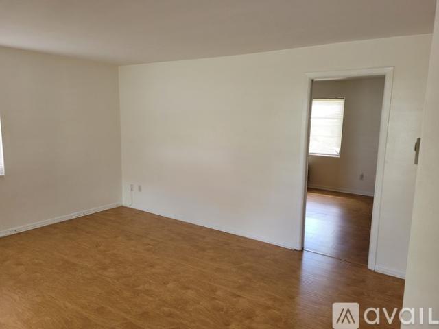 1 BR, 1 BA Apartment 941 Highland Ave, Unit D, Dunedin, FL 34698