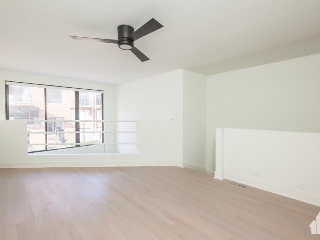 1 BR, 1 BA Apartment 944 W Grace, Chicago, IL 60613