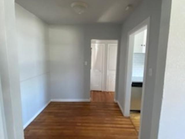 1 BR, 1 BA Apartment 946 West Magnolia Avenue, Unit 2, San Antonio, TX 78201