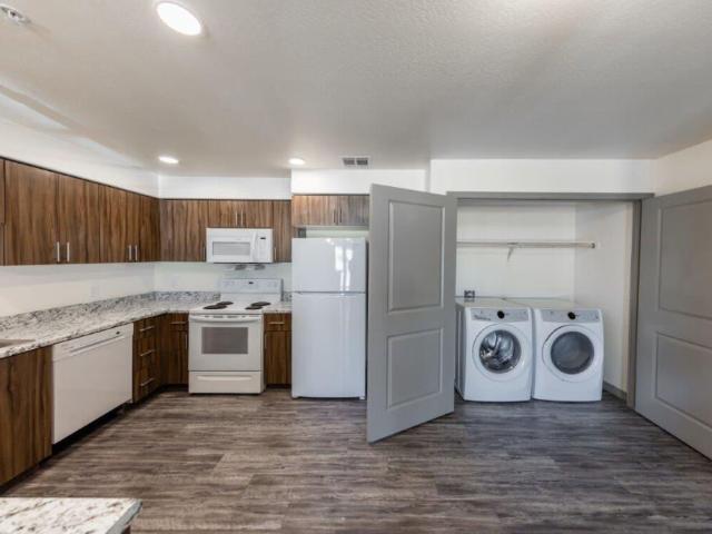 1 BR, 1 BA Apartment 950 North 19th Street Unit 1205, Phoenix, AZ 85006