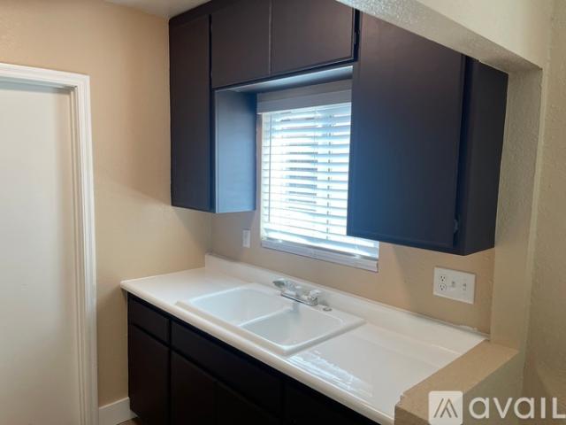 1 BR, 1 BA Apartment 9563 Mayne Street, Unit 1, Bellflower, CA 90706