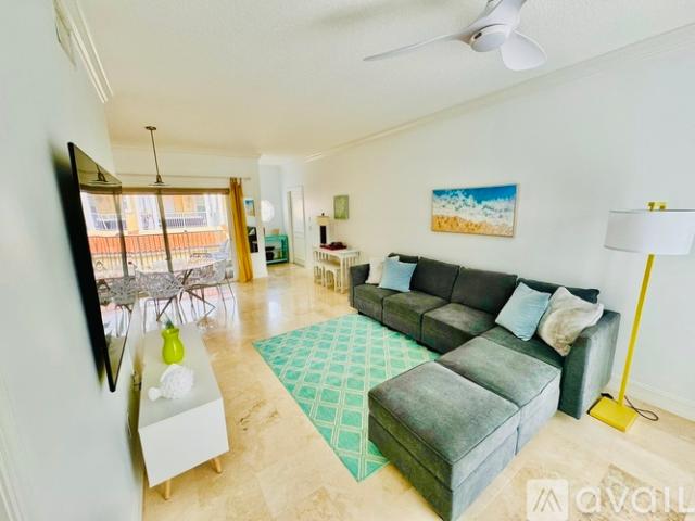 1 BR, 1 BA Apartment 95 Northeast 4th Avenue, Unit 4, Delray Beach, FL 33483