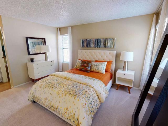 1 BR, 1 BA Apartment 9605 S 48th St Unit 2027, Phoenix, AZ 85044
