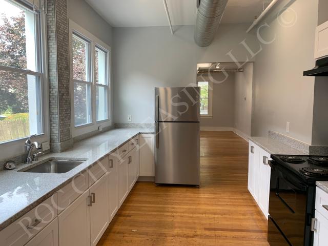 1 BR, 1 BA Apartment 965 Monroe Avenue, Rochester, NY 14620