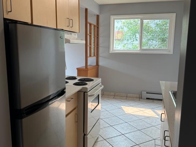 1 BR, 1 BA Apartment 9725 130 Avenue Northwest 23, Edmonton, AB T5E 0S3