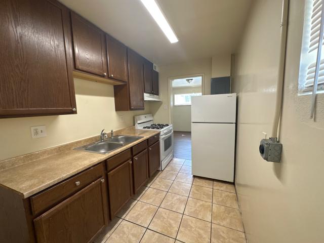 1 BR, 1 BA Apartment 9970 Montview Blvd, Aurora, CO 80010