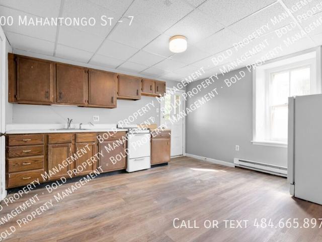 1 BR, 1 BA Apartment 900 Mahantongo St, Pottsville, PA 17901