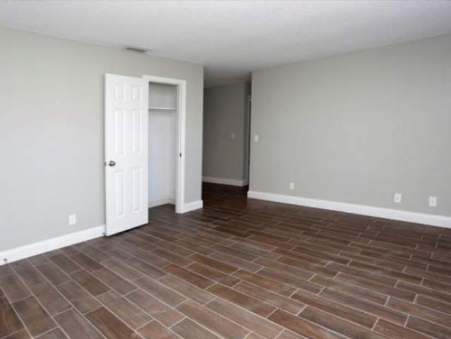 1 BR, 1 BA Apartment 900 Plaza, Atlantic Beach, FL 32233