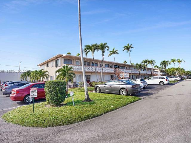 1 BR, 1 BA Apartment 900 Southwest 11th Avenue, Hallandale Beach, FL 33009