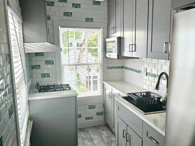 1 BR, 1 BA Apartment 901 White St, Unit 2, Key West, FL 33040