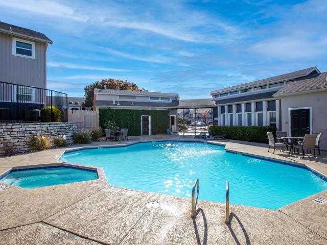 1 BR, 1 BA Apartment 9036 North Lamar Boulevard Unit 104, Austin, TX 78753