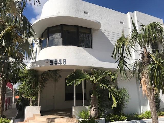 1 BR, 1 BA Apartment 9048 Collins Ave, Surfside, FL 33154
