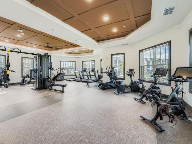 1 BR, 1 BA Apartment 904 Lake Terrace Circle Unit 2202, Leesburg, FL 34748