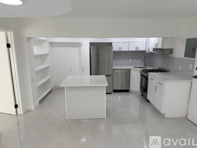 1 BR, 1 BA Apartment 9064 Collins Ave, Unit Unit B 17, Surfside, FL 33154