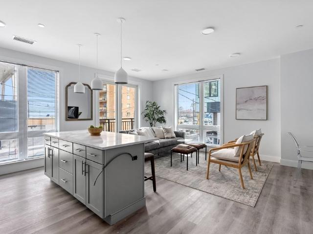 1 BR, 1 BA Apartment 90 Ocean Avenue, Revere, MA 02151