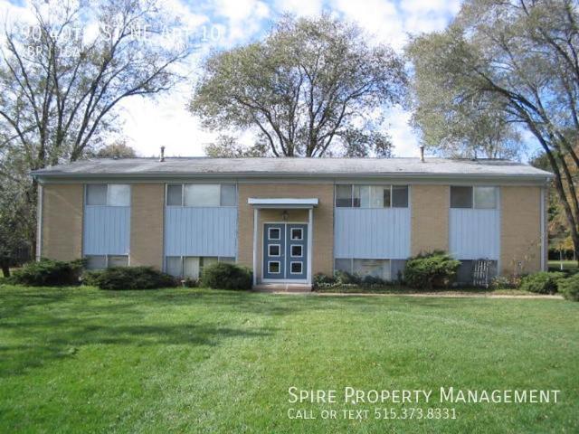 1 BR, 1 BA Apartment 90 40th ST NE Apt 10, Cedar Rapids, IA 52402