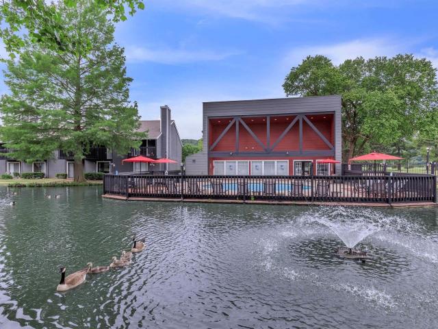 1 BR, 1 BA Apartment 910 E 61st St Unit 12CC, Tulsa, OK 74136