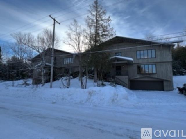 1 BR, 1 BA Apartment 915 7th Ave, Unit 4, Houghton, MI 49931