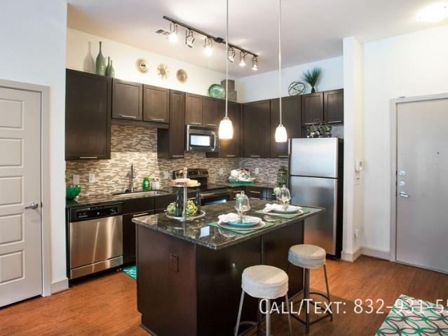 1 BR, 1 BA Apartment 9198 Richmond Ave Houston, TX 77063