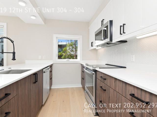 1 BR, 1 BA Apartment 919 12th St NE Unit 304, Washington, DC 20002