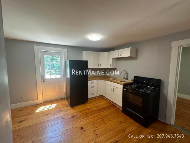 1 BR, 1 BA Apartment 91 Castine Rd. Apt Orland, ME 04472