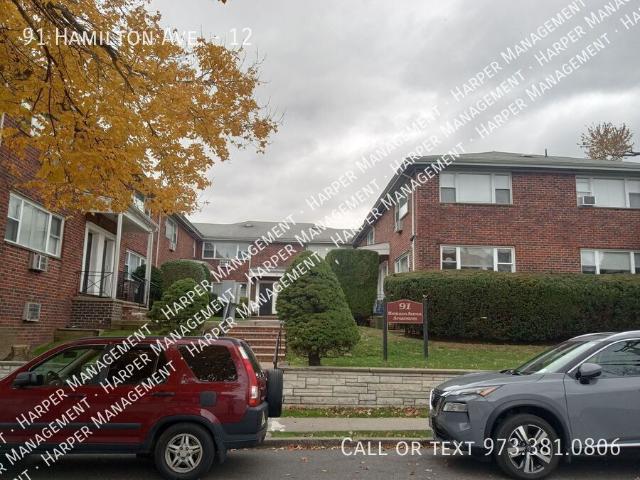 1 BR, 1 BA Apartment 91 Hamilton Ave Fairview, NJ 07022