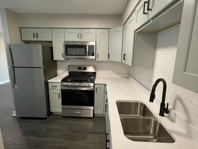1 BR, 1 BA Apartment 9200 Erie St, Unit 1D, Highland, IN 46322