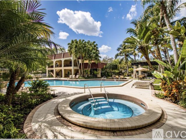 1 BR, 1 BA Apartment 9301 SW 92nd Ave, Unit Building C, Miami, FL 33176