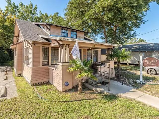 1 BR 1 BA Biloxi Oaks Apartments