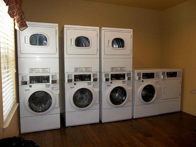 1 BR, 1 BA in Burleson